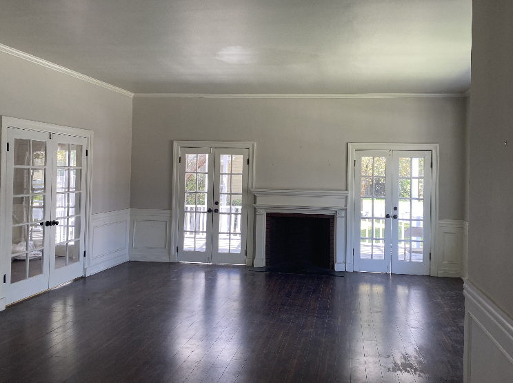 The Original-Universal Beaver House vs The Modern – Phantom of the Backlots