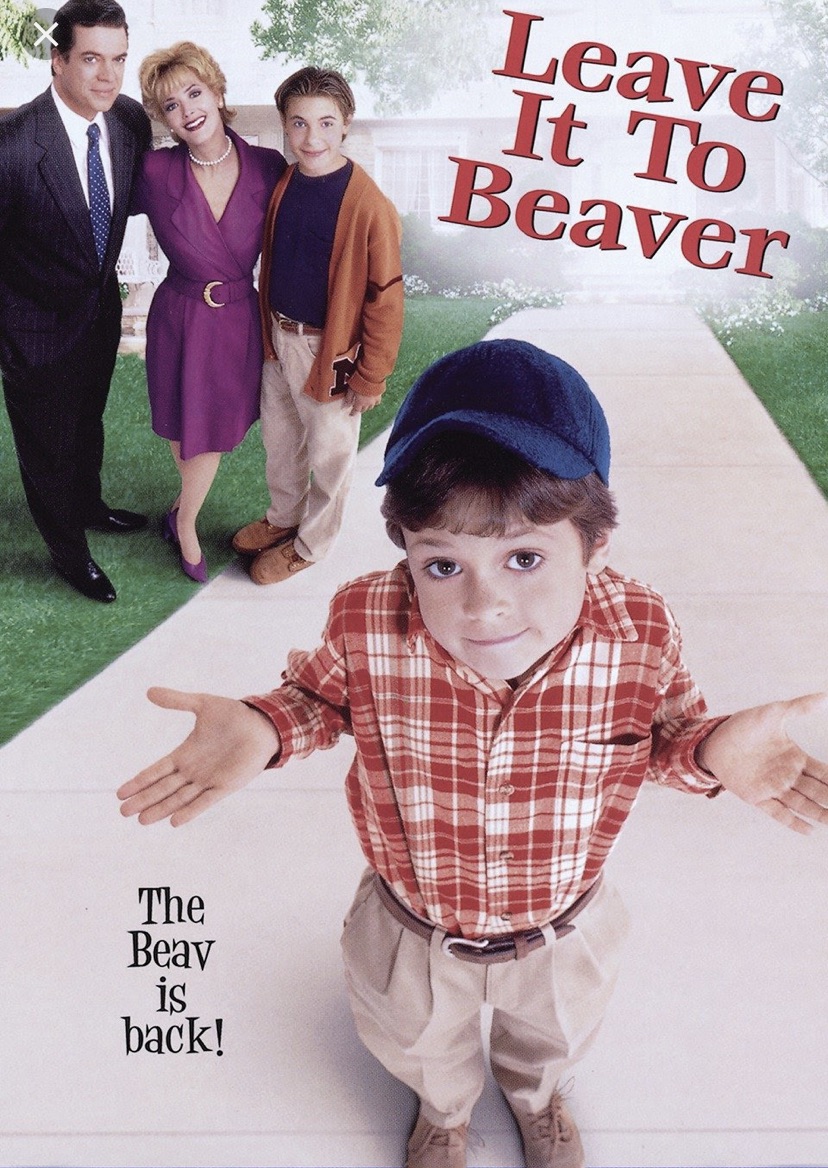 The Original-Universal Beaver House vs The Modern – Phantom of the Backlots